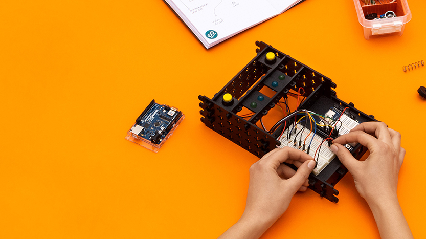 How Modular Learning Boosts Creativity